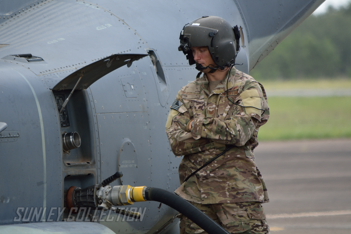 US Air Force CV-22 Osprey Air Crew (circa 2020) - FLYING HELMETS AND ...
