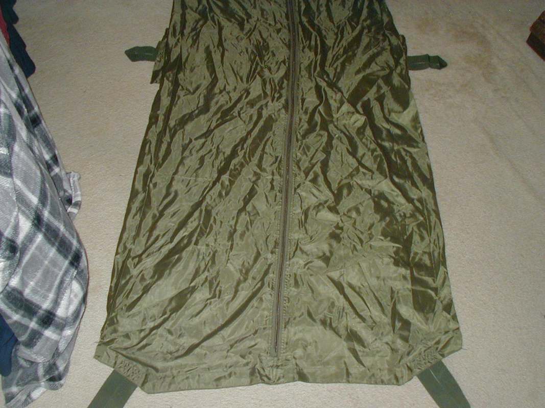 Large Army Green Nylon Zipper Bag No Markings 82 by 36 inches - Body ...