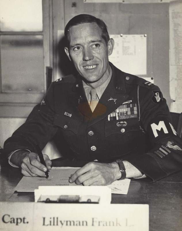 Patches in action: Photos of SSI being worn by the troops. - Page 224 ...