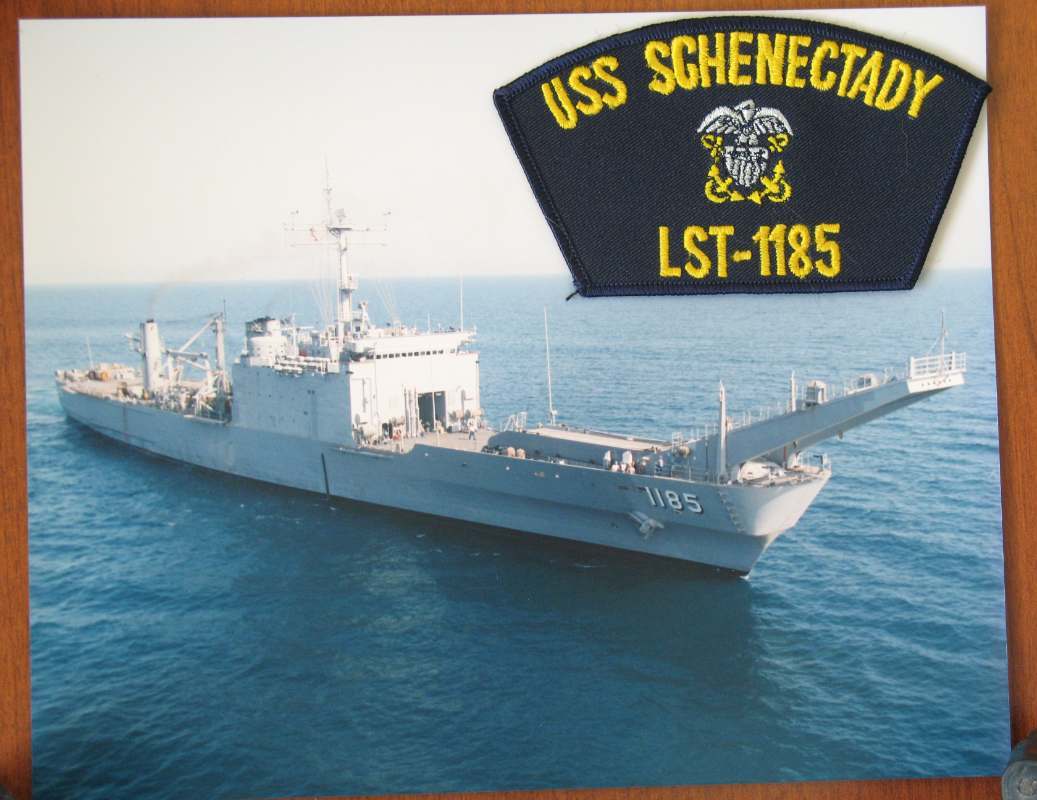 USN Amphibious Ships - The Gator Navy "L" Ships & AKA/APA - Page 8 ...