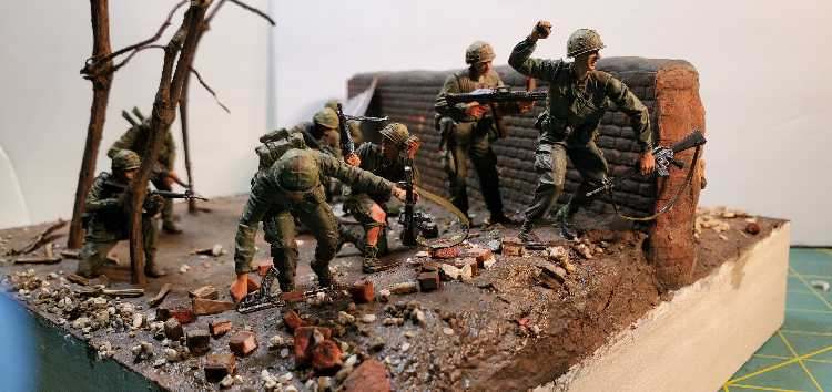 Dong Ba Tower at The Citadel - MODELING - U.S. Militaria Forum