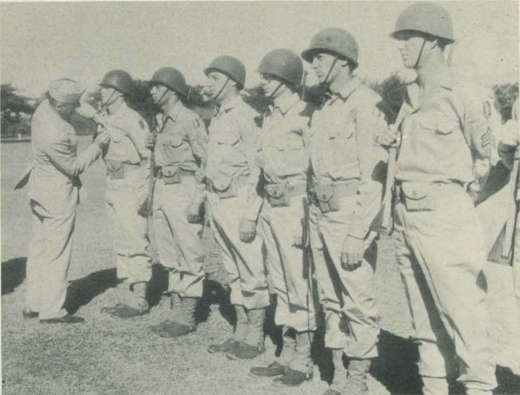 Patches in action: Photos of SSI being worn by the troops. - Page 229 ...