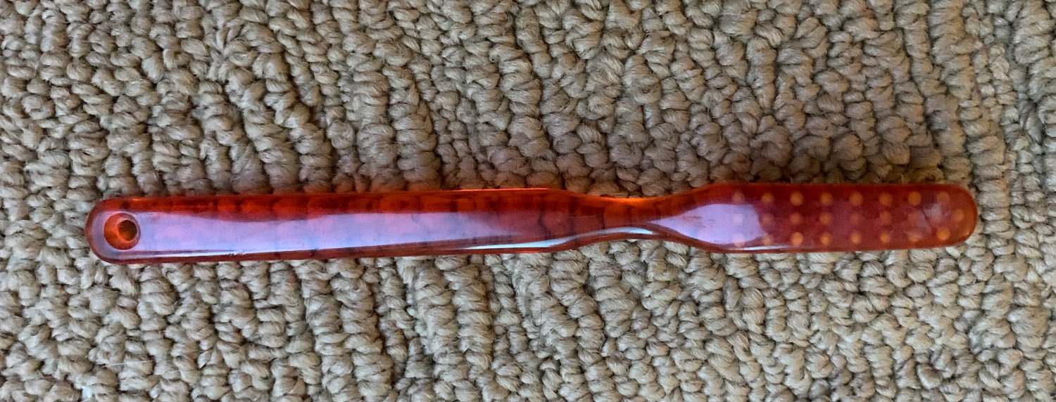 WW2 Toothbrush? - FIELD & PERSONAL GEAR SECTION - U.S. Militaria Forum
