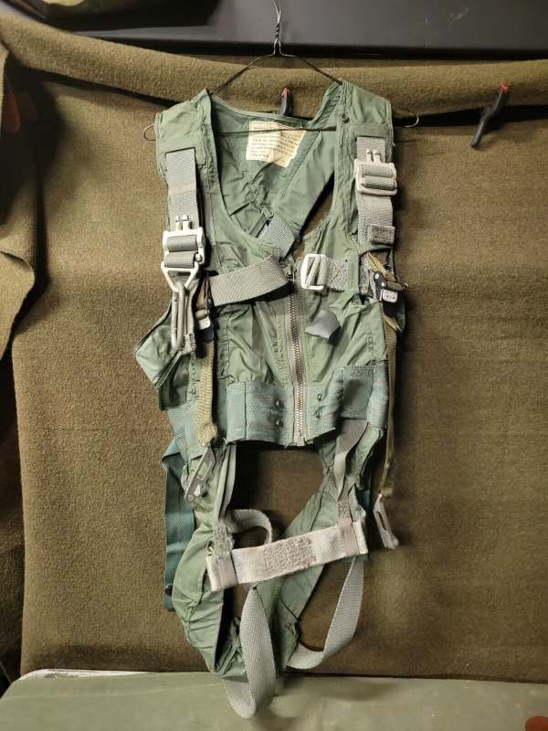 Identify MA-2 with strange fittings - SURVIVAL GEAR - U.S. Militaria Forum