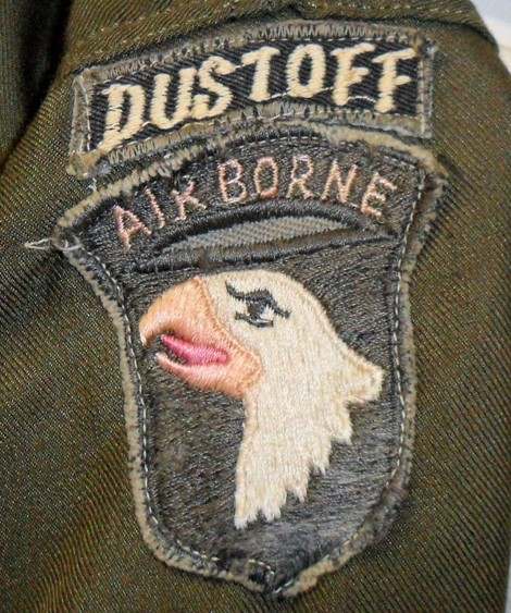 Patches in action: Photos of SSI being worn by the troops. - Page 233 ...