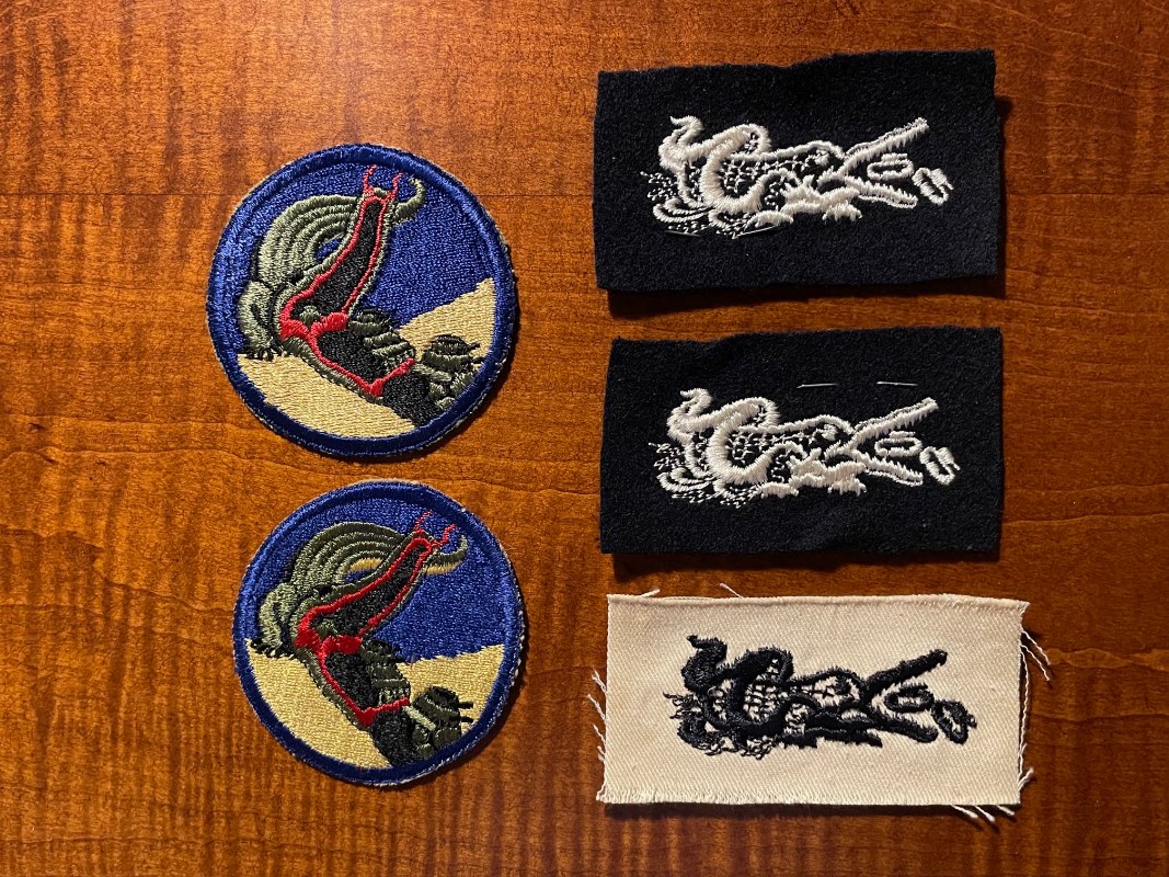 US Navy Gator Navy jumpers with insignia - NAVAL & SEA SERVICE UNIFORMS ...