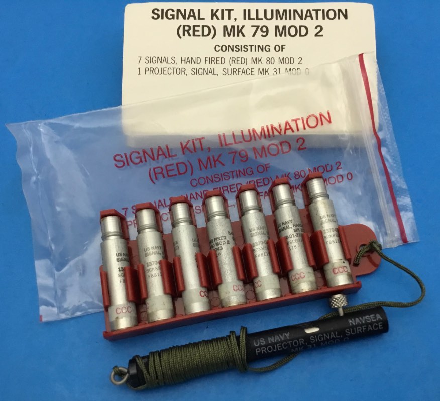 USN Pen Flare Signal Kit, date used..?? - SURVIVAL GEAR - U.S ...