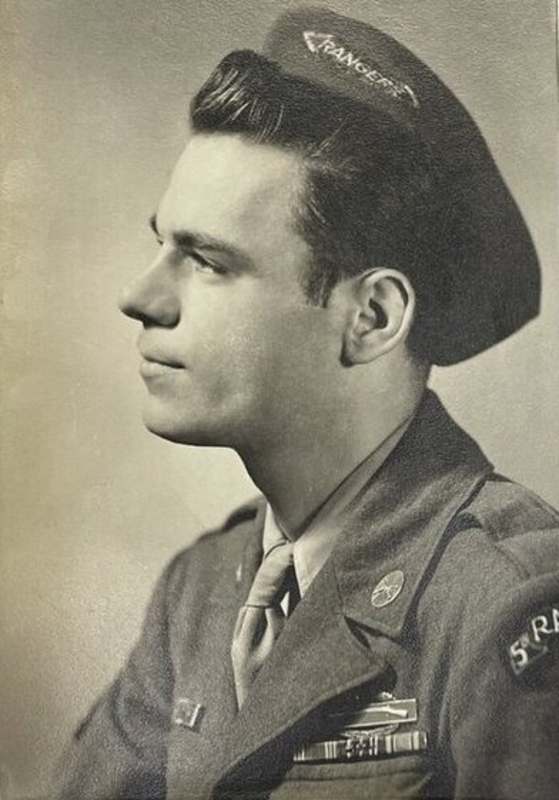 Jaunty angle - UNIFORMS - U.S. Militaria Forum