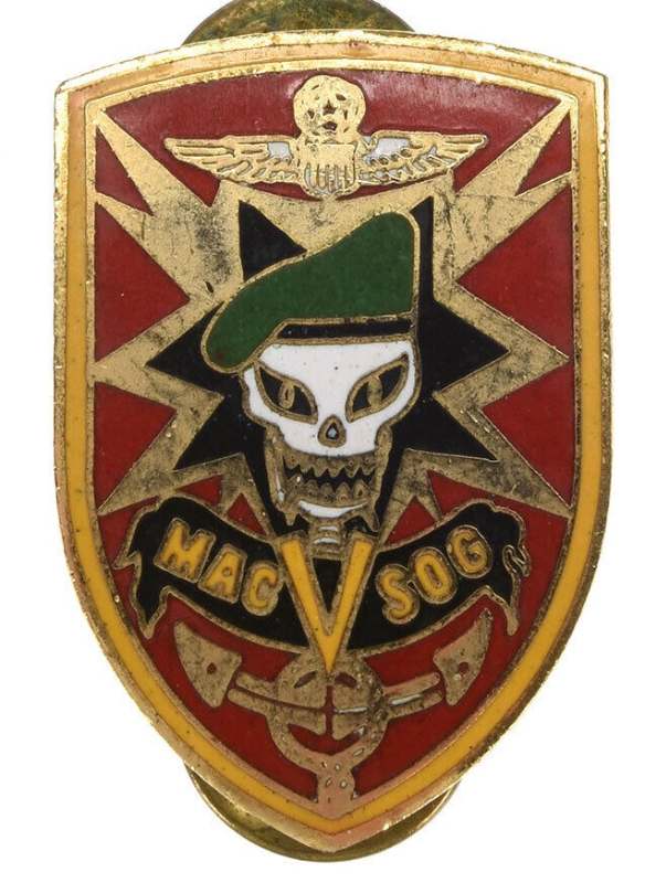 MAC V SOG Beercan - Is This A Real One ? - DISTINCTIVE UNIT INSIGNIA ...
