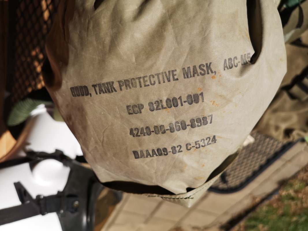 US M25 Tank Crew Mask manufactured by Daytona 1962 - MISC MILITARIA - U ...