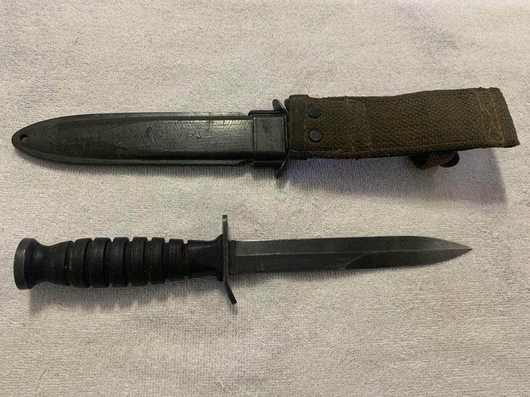 Fake Case 1943 M3 - EDGED WEAPONS - U.S. Militaria Forum