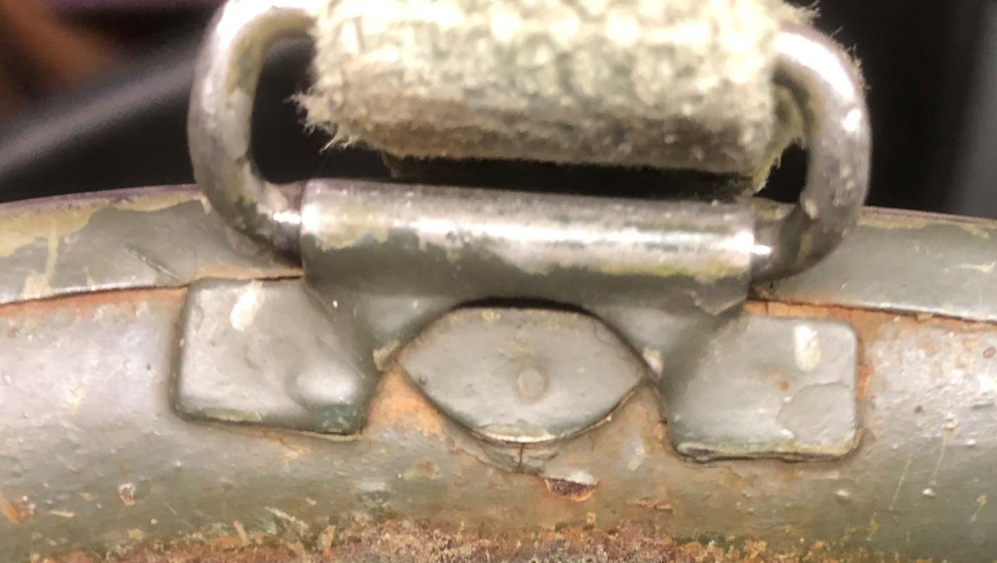 Why fixed loops to hinged loops did not happen in October 1943. - M-1; M-1C & M-2 HELMETS - U.S ...