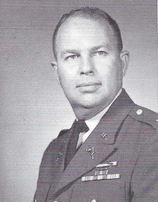 New group Col Thomas E. Hendricks armor officer Vietnam - GROUPINGS ...