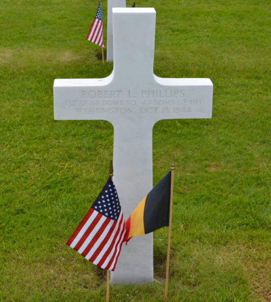 Reunited WWII 8th AAF KIA Pilots Group 44th Bomb Group - GROUPINGS PAGE ...