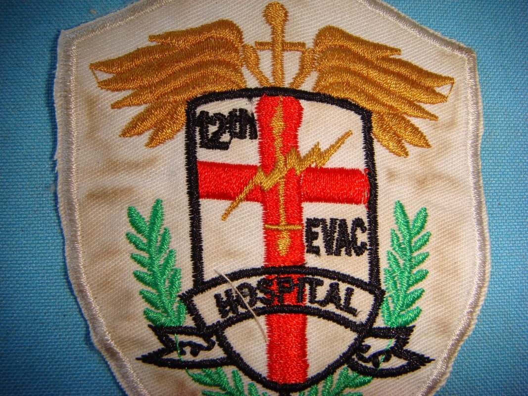 Left or Right?-Patch Placement: 1968 12th Medical Evac, Cu Chi - ARMY ...