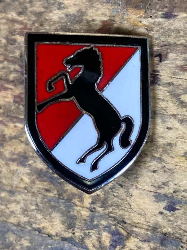 11th ACR patch-style pin - is this a "beer can" pin? - DISTINCTIVE UNIT ...