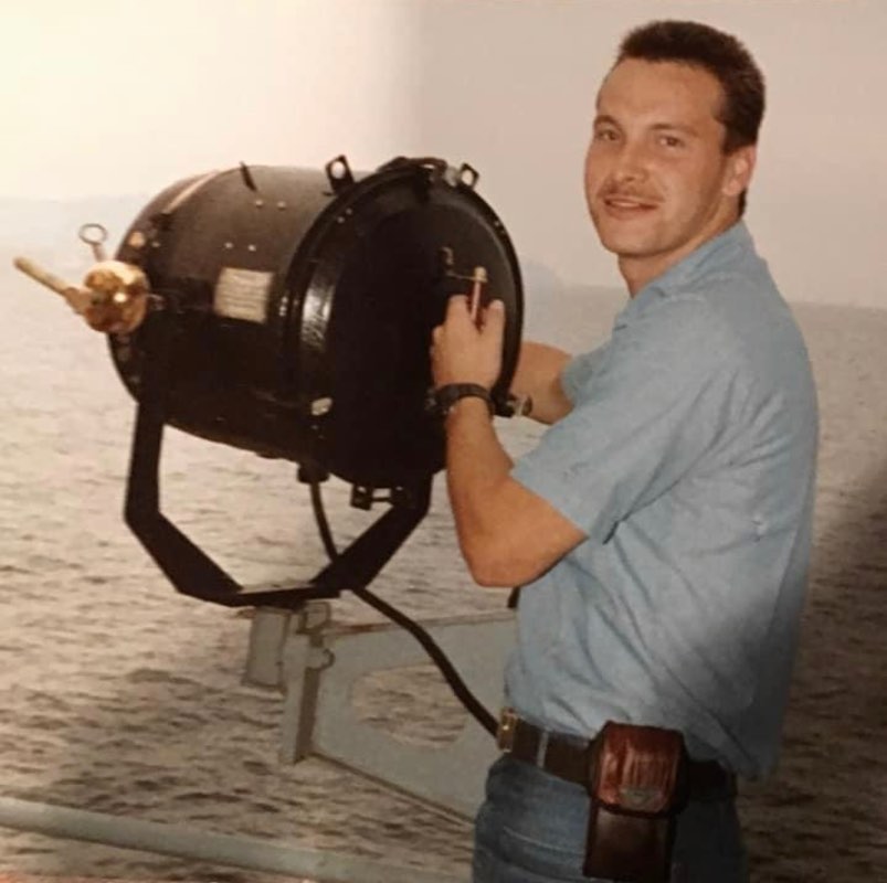Uniforms of the 'Blue Water' Navy 1960's-1980's Cold War - Vietnam Era ...