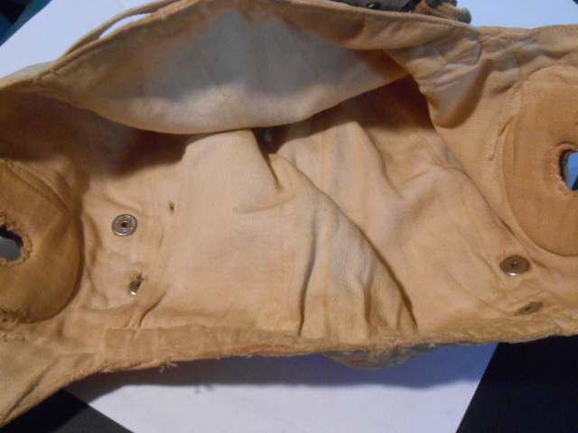 NEED HELP - Unknown Flight Helmet - FLYING HELMETS AND ACCESSORIES - U ...