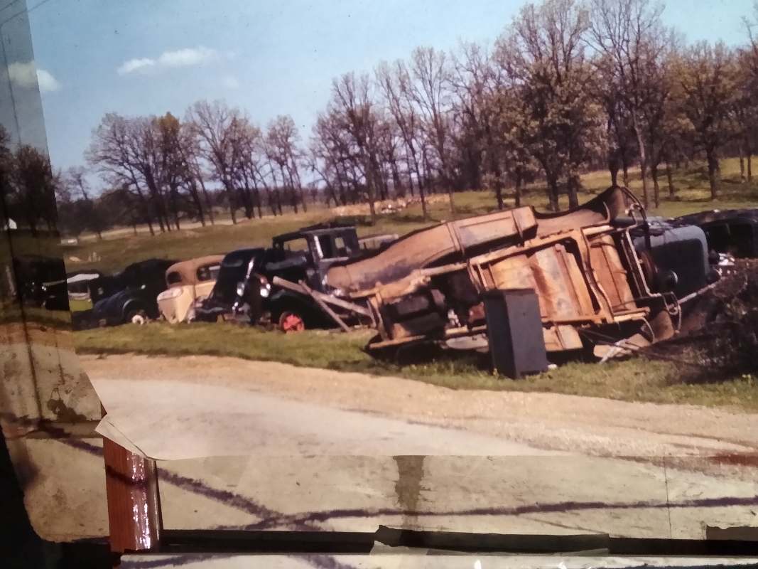 WW2 scrap drive image - HOMEFRONT & THE WAR EFFORT - U.S. Militaria Forum