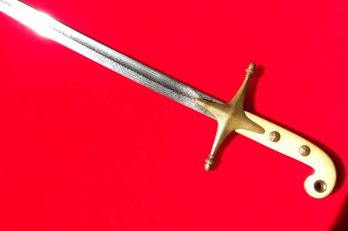 Decorations of Lt. Lynn E. Perry USMC WWI - DECORATIONS/VALOR AWARDS ...