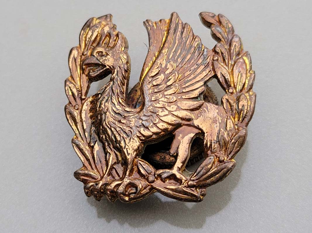ID help with Griffin ,& wreath DUI - DISTINCTIVE UNIT INSIGNIA / UNIT CRESTS - U.S. Militaria Forum