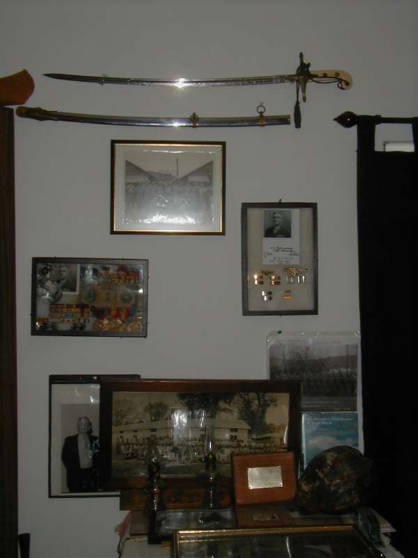 Attributed and named US swords with a period picture of the man wearing ...