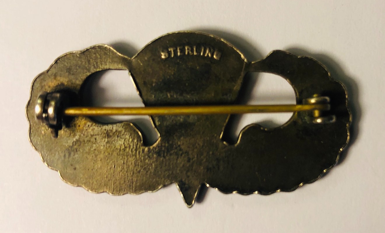 Parachute qualification badge maker? - AIRBORNE, GLIDER TROOPS ...