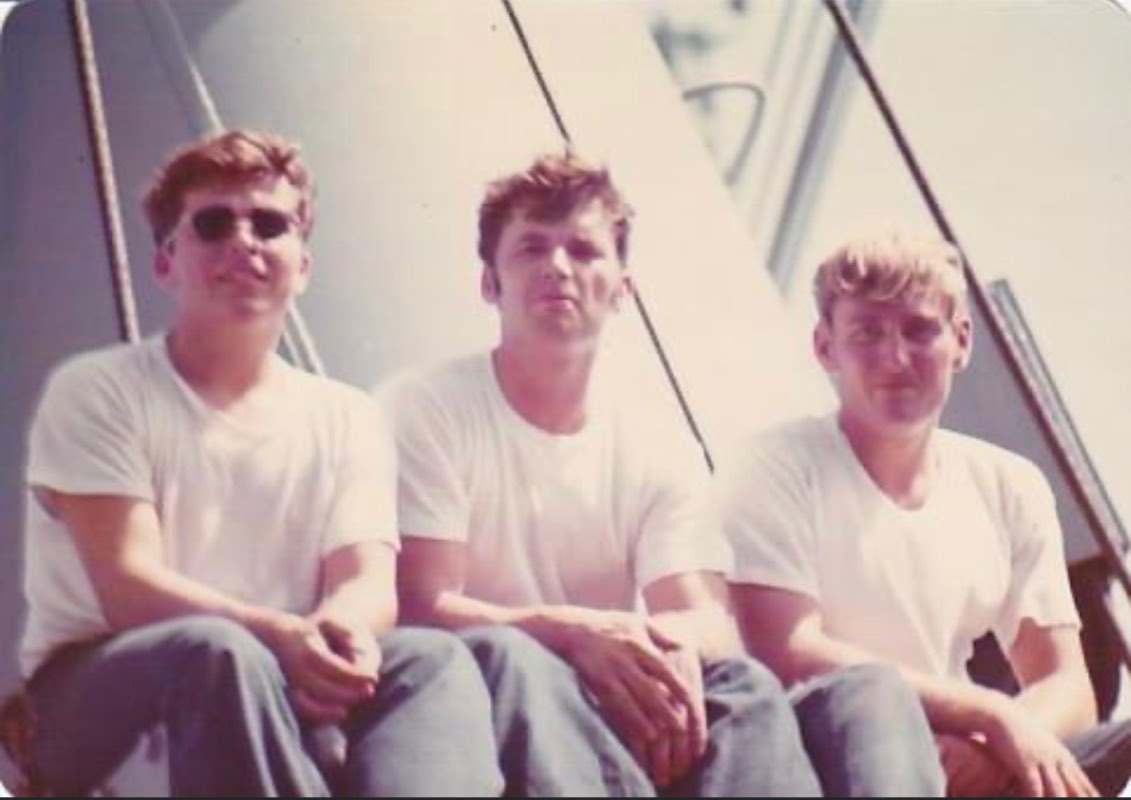 Uniforms of the 'Blue Water' Navy 1960's-1980's Cold War - Vietnam Era ...