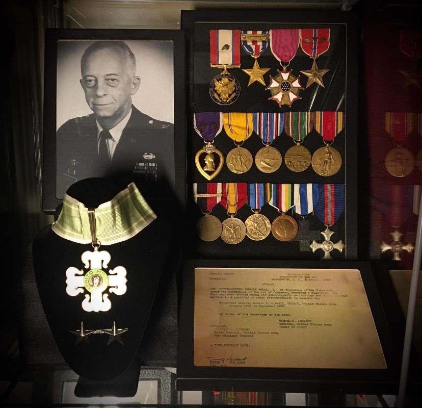 Post your US groups with Foreign awards! - MEDALS & DECORATIONS - U.S ...