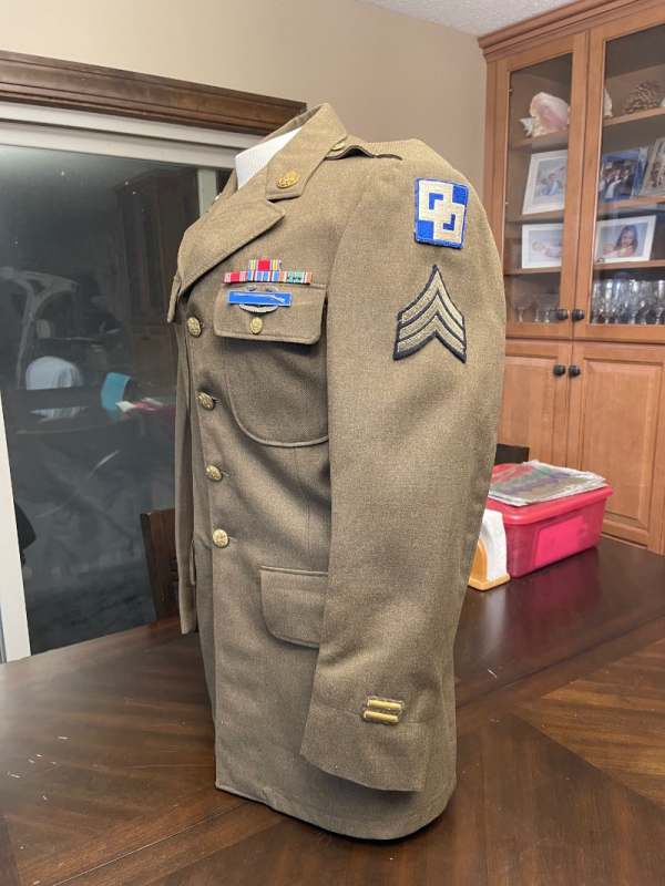 Ribbon Placement? - RIBBON BARS - U.S. Militaria Forum