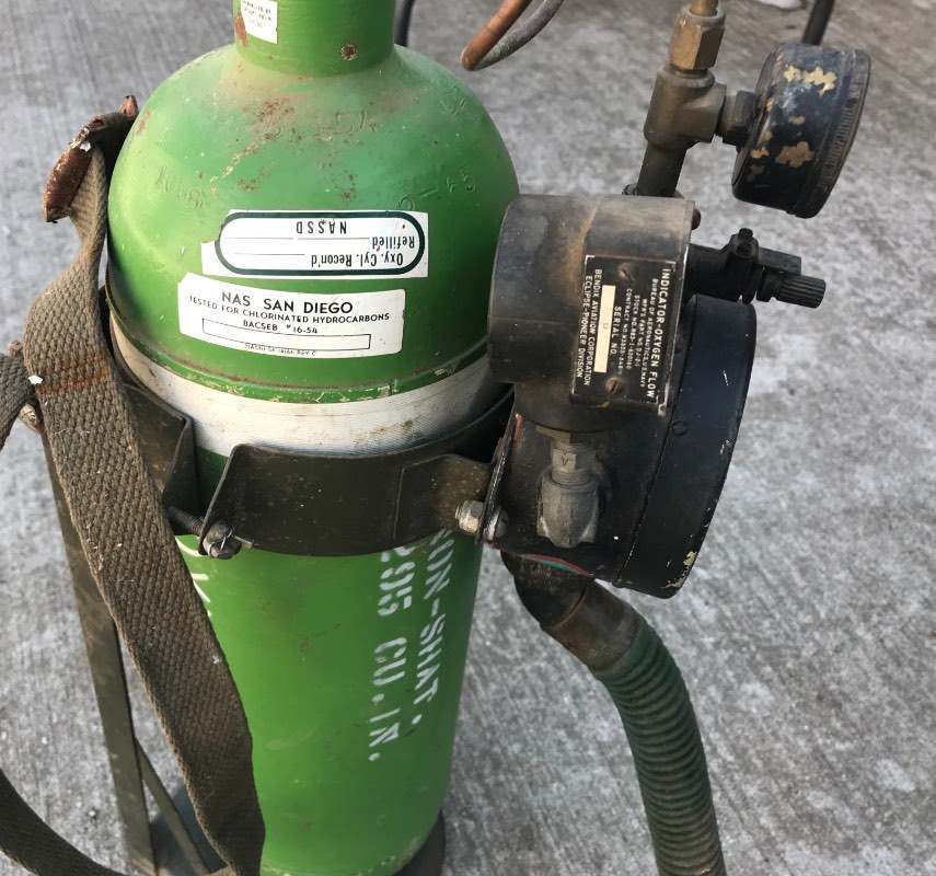 WW2 to Vietnam oxygen masks regulators bottles hoses - FLYING HELMETS ...