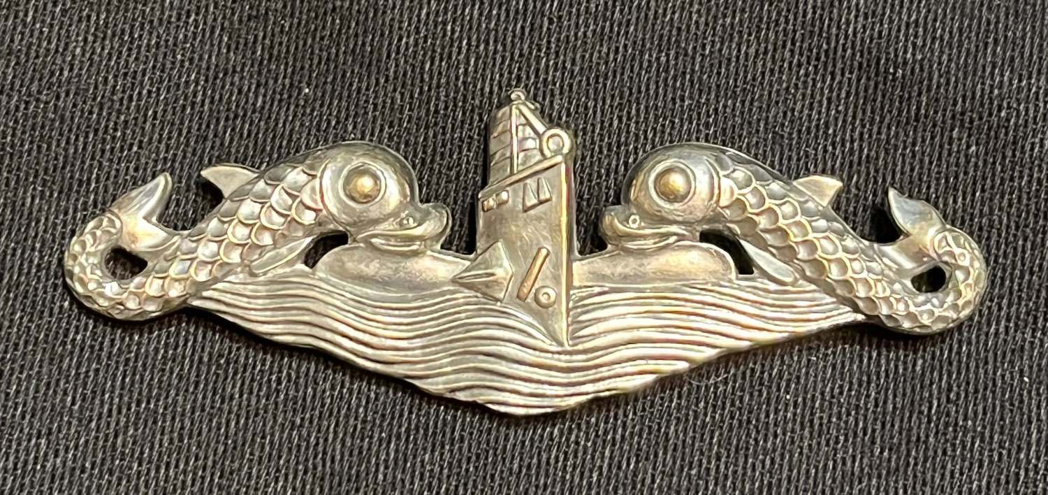 GEMSCO Deep Wave Dolphins - SUBMARINE QUALIFICATION 'DOLPHINS' & PATROL ...