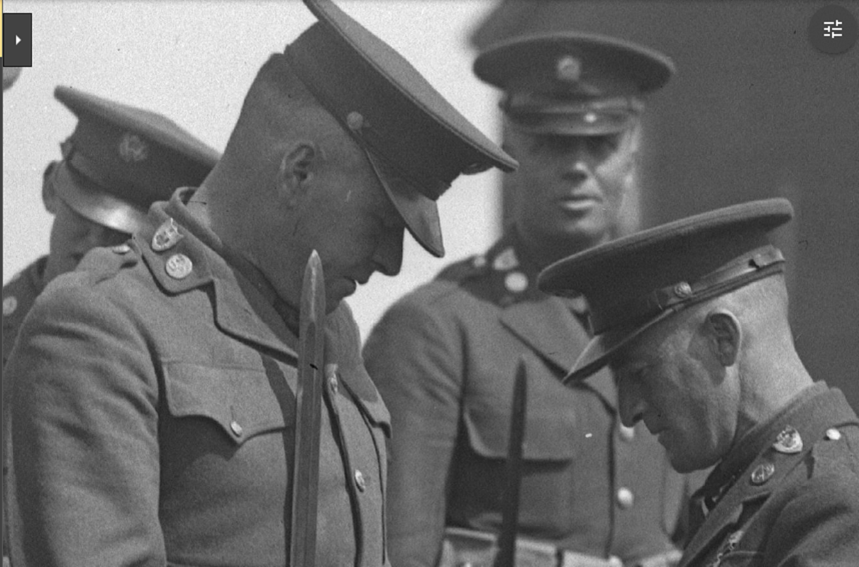 Post The Pre War 1920s-30s Unit Crest Being Worn - Page 8 - DISTINCTIVE ...