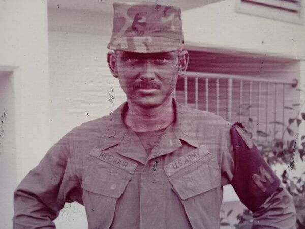 Tropical Coats Worn Outside Southeast Asia. - Page 17 - UNIFORMS - U.S ...