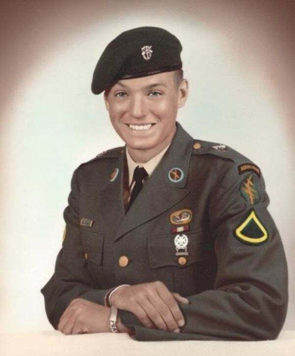 Patches in action: Photos of SSI being worn by the troops. - Page 246 ...