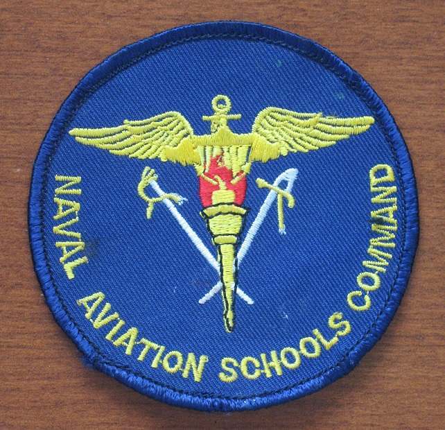 US Navy Aviation Patch ID? (NAVAVSCOLSCOM) Preflight - CAN YOU IDENTIFY ...