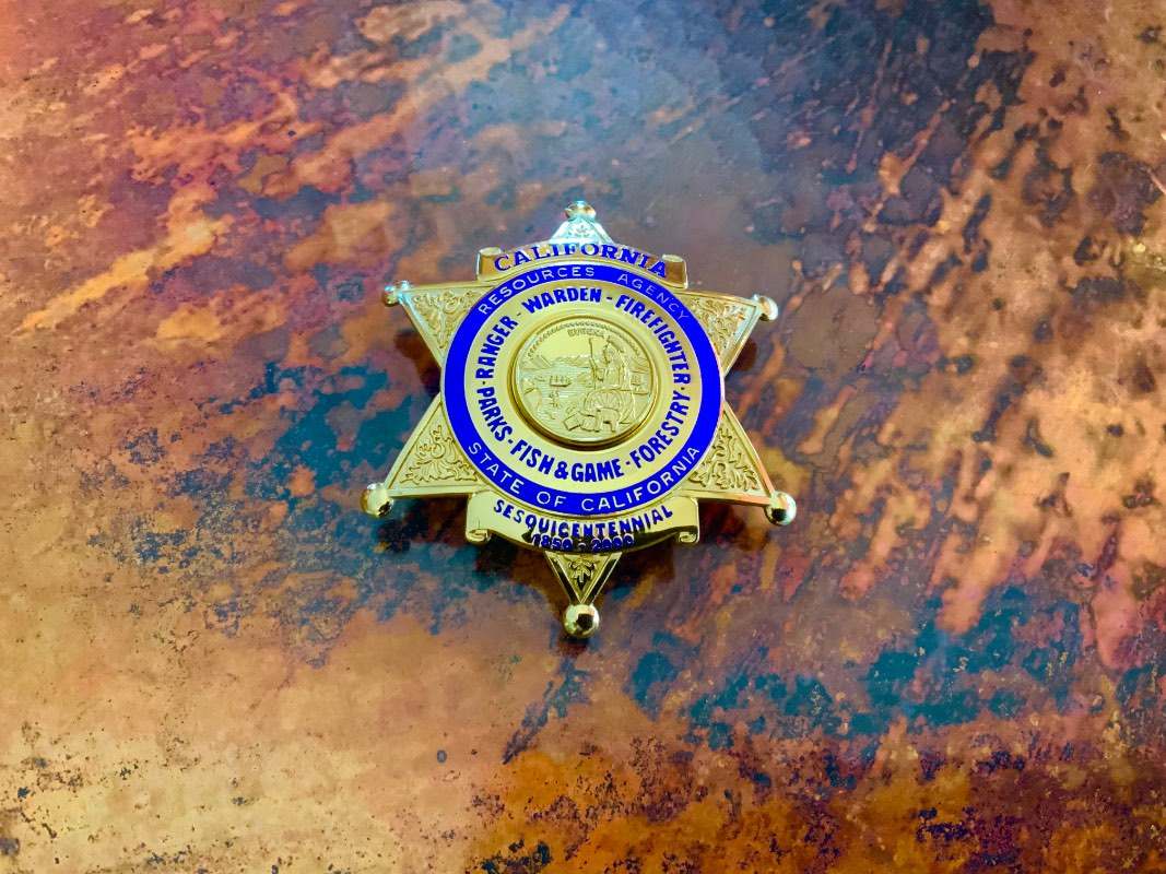 Badge Collection Military Government Police Fire - Page 15 - BADGES, AWARDS, DUI, AND COLLAR ...