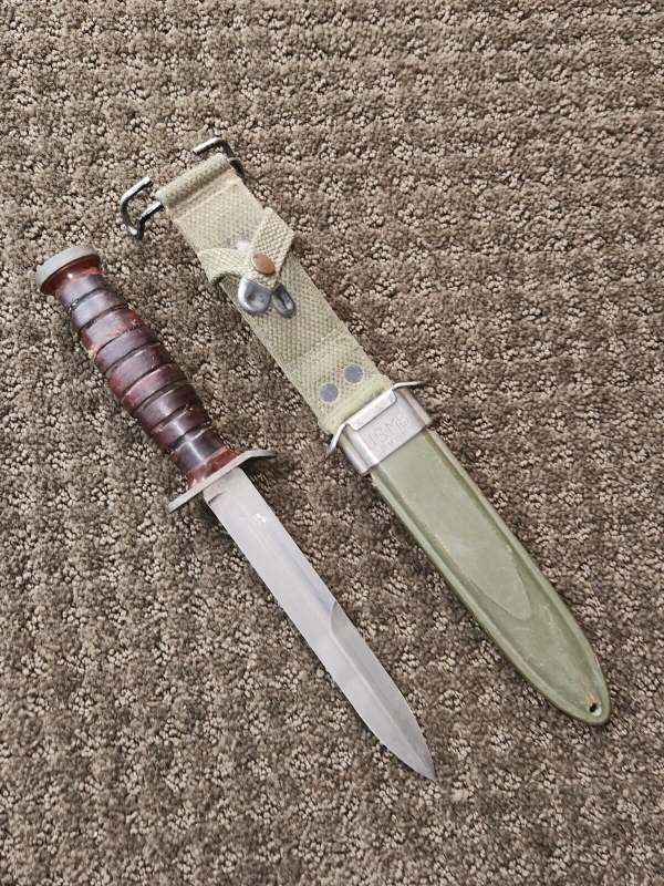 hello i am new here - EDGED WEAPONS - U.S. Militaria Forum