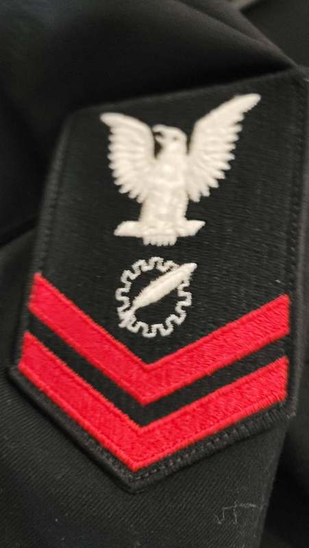 Unknown insignia on sleeve patch ID: Data Processing Technician (DP2 ...