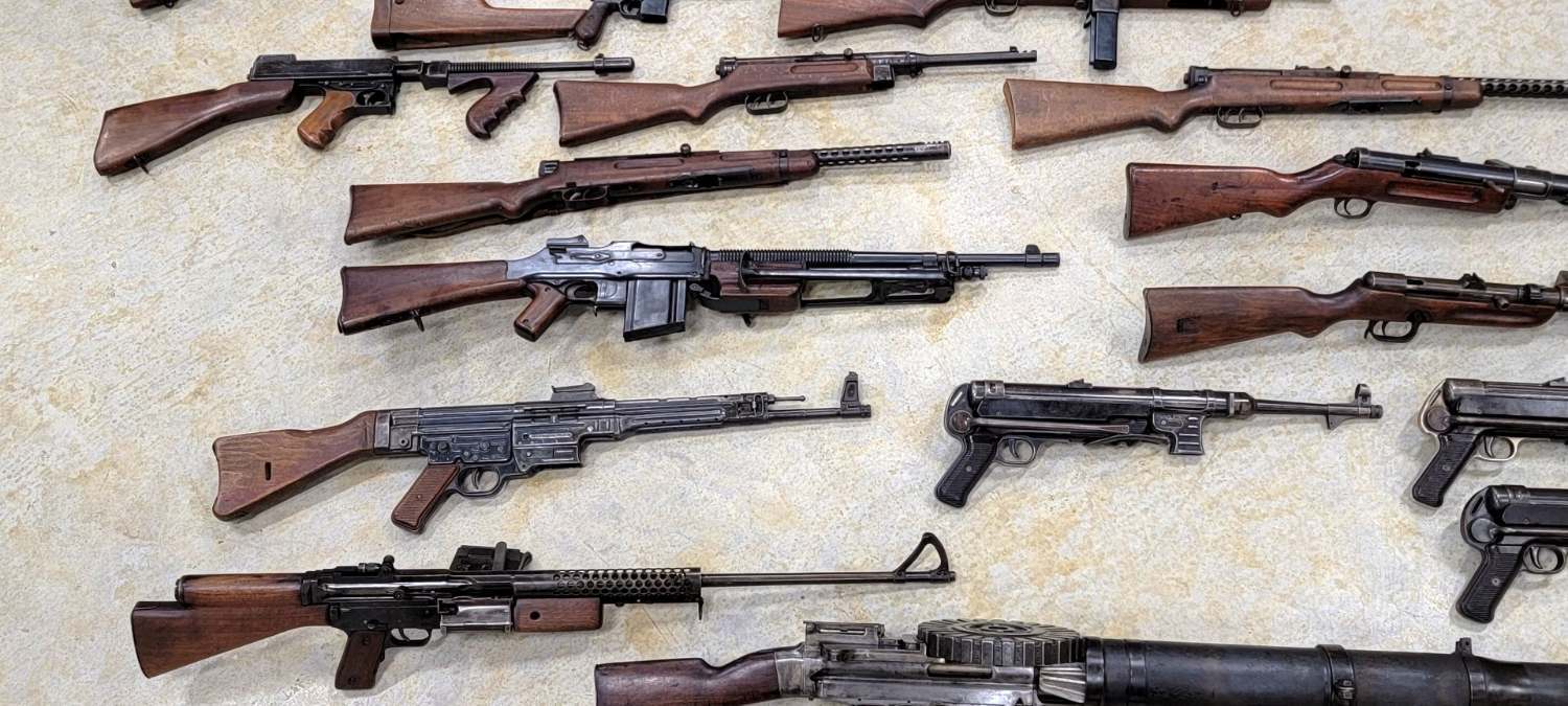 1968 Amnesty Registered NFA Submachinegun & Light Machinegun Collection ...