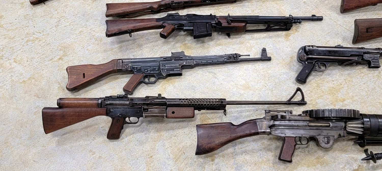1968 Amnesty Registered NFA Submachinegun & Light Machinegun Collection ...