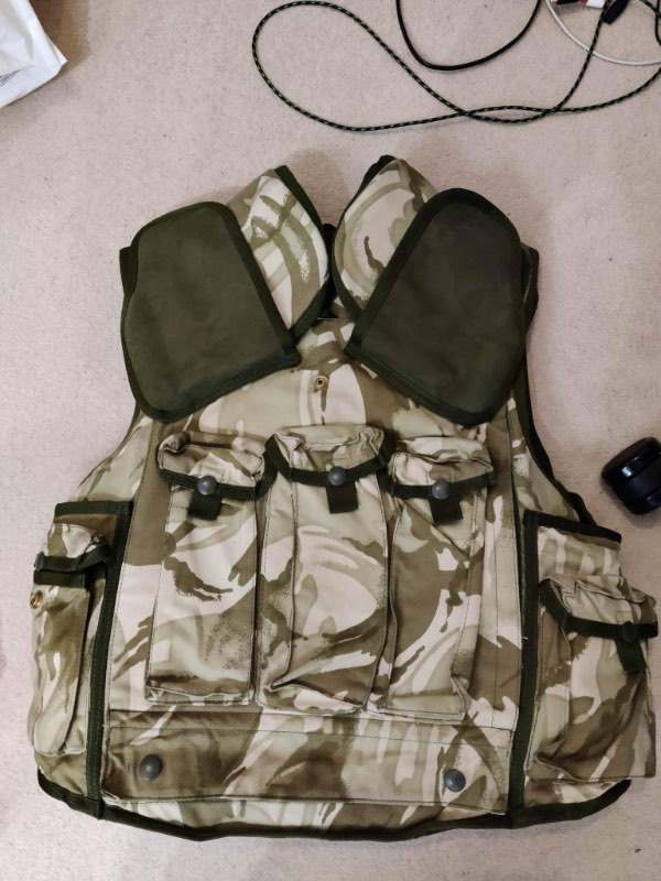 Desert Storm Captured Iraqi Body Armor - SPOILS OF WAR - U.S. Militaria ...