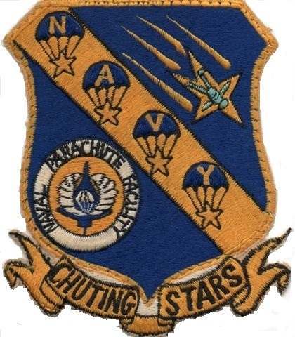 Navy Parachute Team - Unit - Test - Chuting Stars - Leap Frogs ...