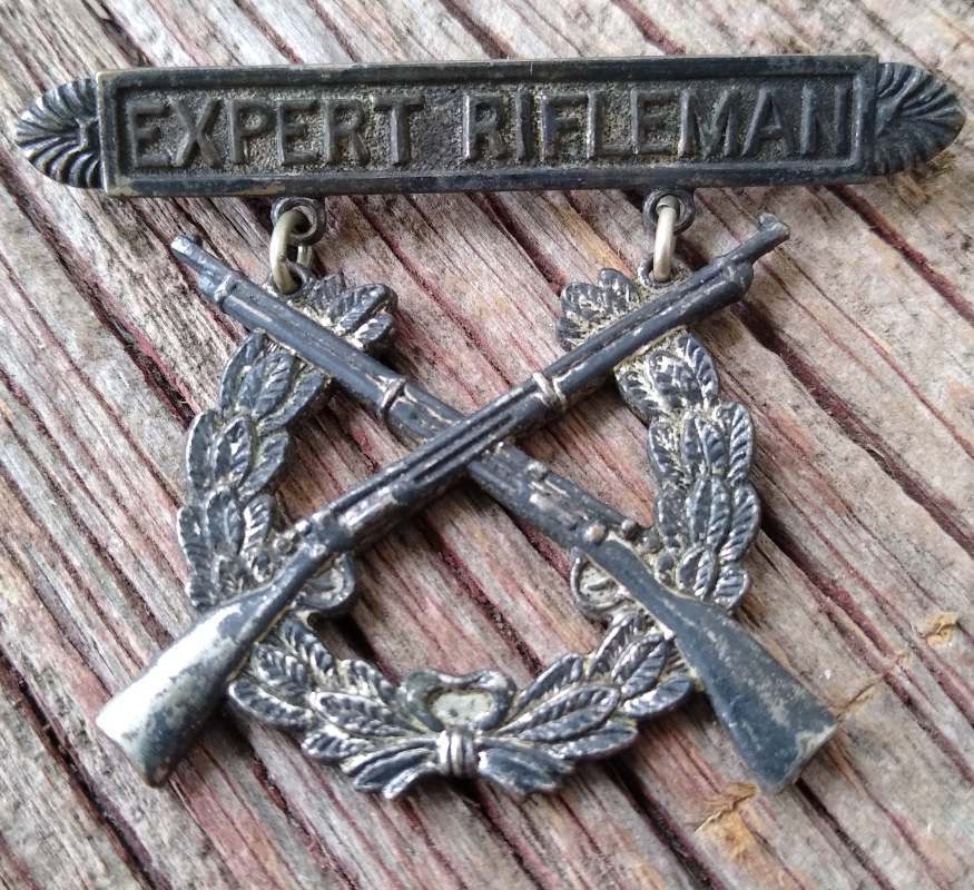 Amcraft EXPERT RIFLEMAN Badge - NAVY, MARINE CORPS, COAST GUARD - U.S ...