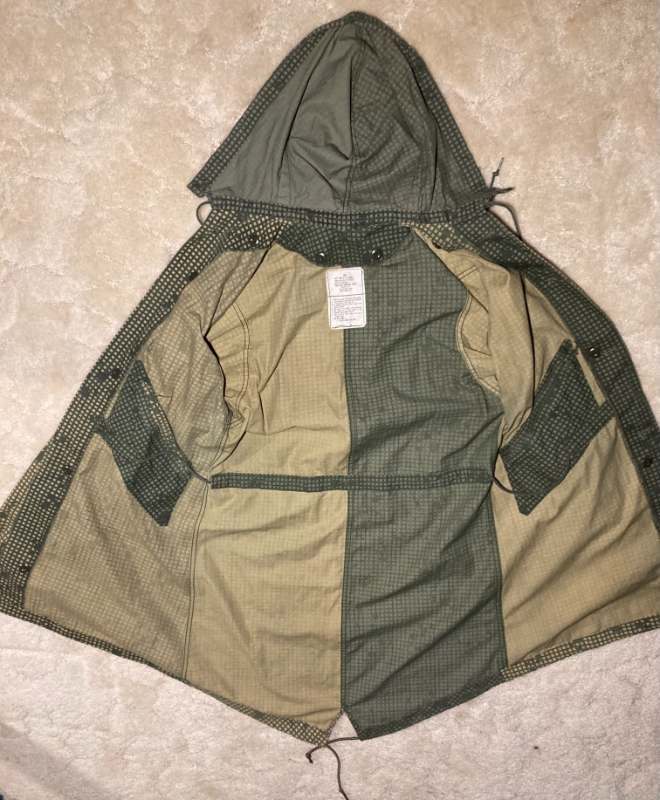 Unusual Two-Tone Desert Night Camouflage Parka - CAMOUFLAGE UNIFORMS ...