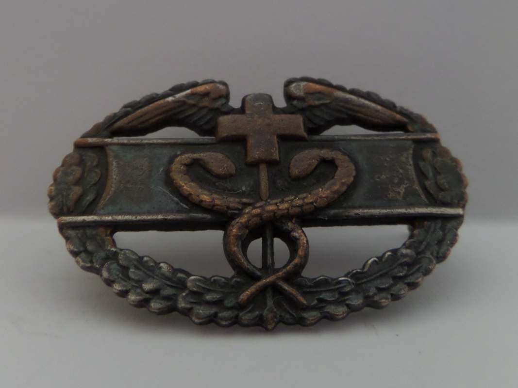 Combat Medical Badges, WWII and Post War - CHAPLAINS & MEDICS - U.S ...