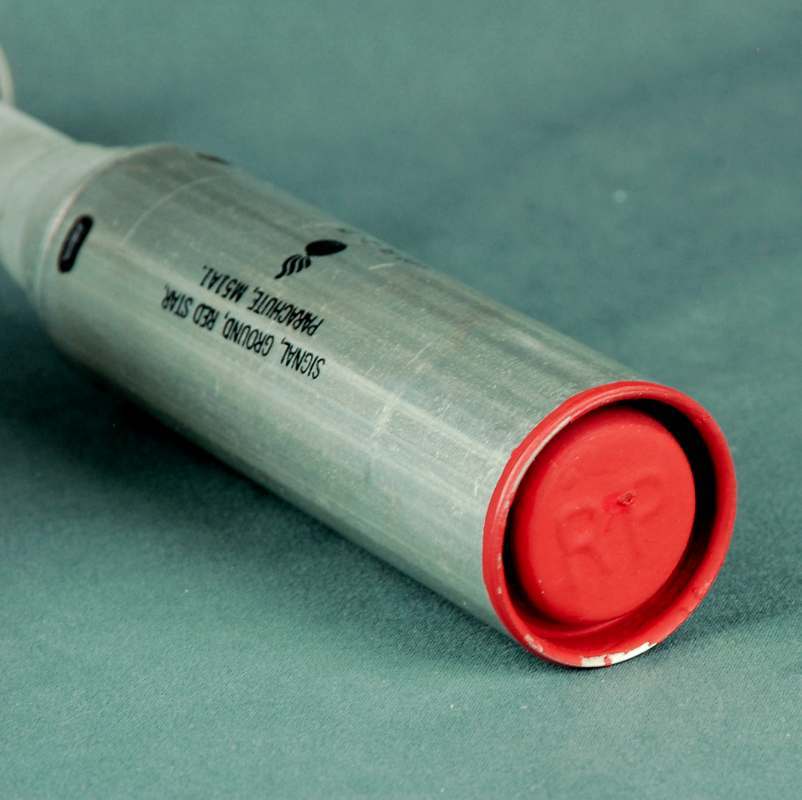 M51A1 Parachute Signal Flare - Inert or Live? - ORDNANCE - U.S ...