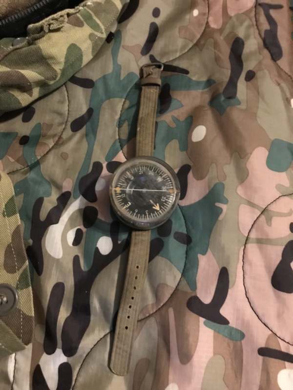 WW2 Naval Aviators BuAer Wrist Compass - SURVIVAL GEAR - U.S. Militaria ...