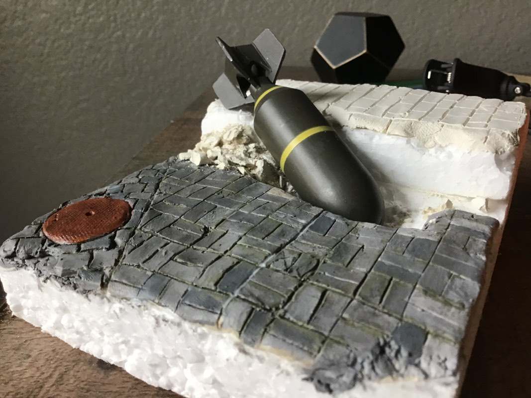 1:35th scale Bomb dud in Cologne 1945 - MODELING - U.S. Militaria Forum