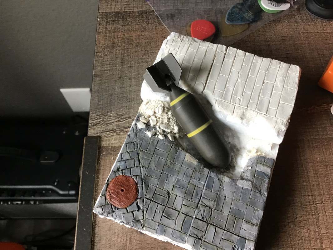 1:35th scale Bomb dud in Cologne 1945 - MODELING - U.S. Militaria Forum